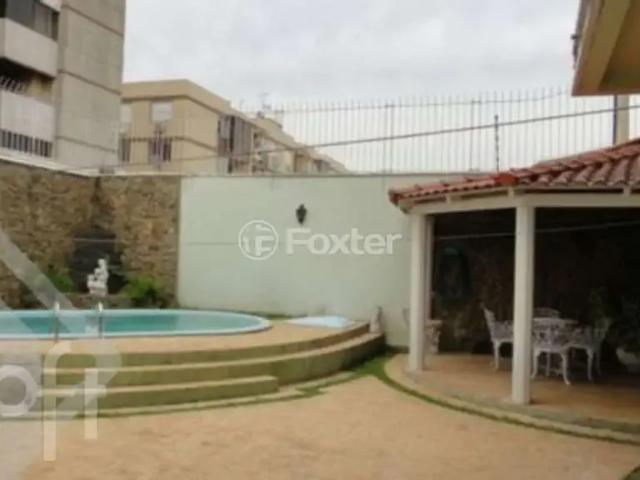 Casa / Sobrado para Venda em Porto Alegre/RS São Sebastião 4 Quartos