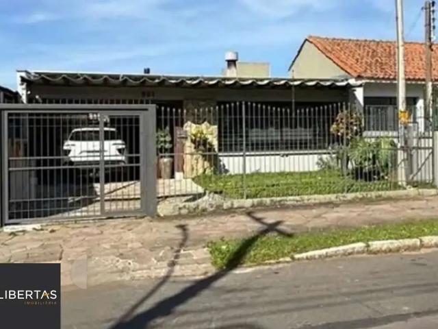 Casa / Sobrado para Venda em Porto Alegre/RS São Sebastião 4 Quartos