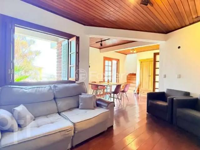 Casa / Sobrado para Venda em Porto Alegre/RS Santa Tereza 3 Quartos