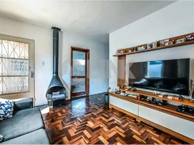 Casa / Sobrado para Venda em Porto Alegre/RS Santa Tereza 3 Quartos