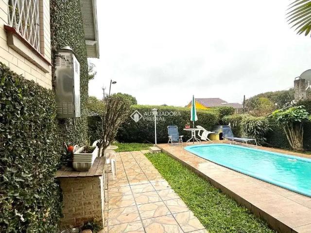 Casa / Sobrado para Venda em Porto Alegre/RS Santa Tereza 3 Quartos