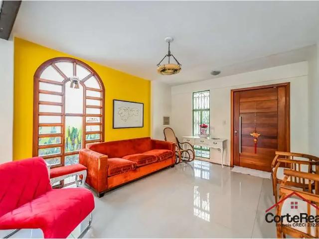 Casa / Sobrado para Venda em Porto Alegre/RS Santa Tereza 4 Quartos