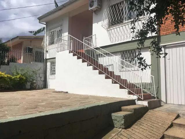 Casa / Sobrado para Venda em Porto Alegre/RS Santa Tereza 4 Quartos