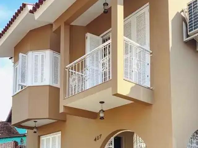 Casa / Sobrado para Venda em Porto Alegre/RS Santa Tereza 5 Quartos