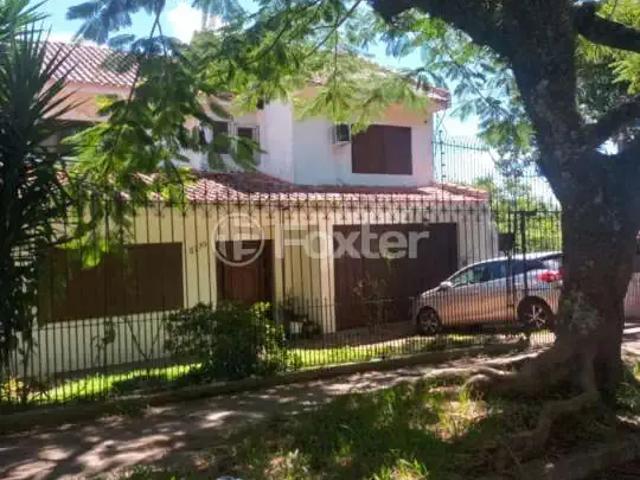 Casa / Sobrado para Venda em Porto Alegre/RS Santa Tereza 6 Quartos