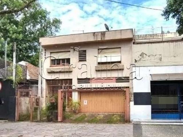 Casa / Sobrado para Venda em Porto Alegre/RS Santa Cecília 5 Quartos
