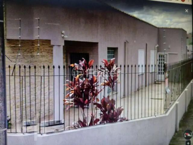 Casa / Sobrado para Venda em Porto Alegre/RS Santa Maria Goretti 1 Quartos