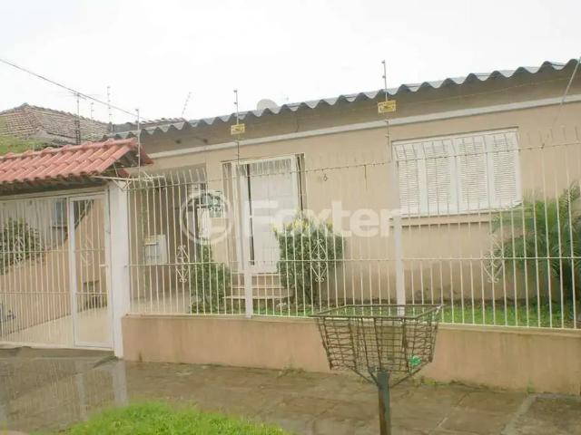 Casa / Sobrado para Venda em Porto Alegre/RS Santa Maria Goretti 3 Quartos