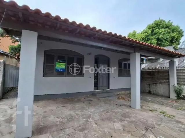 Casa / Sobrado para Venda em Porto Alegre/RS Santa Maria Goretti 3 Quartos