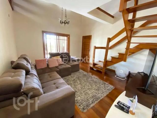 Casa / Sobrado para Venda em Porto Alegre/RS Santa Maria Goretti 4 Quartos