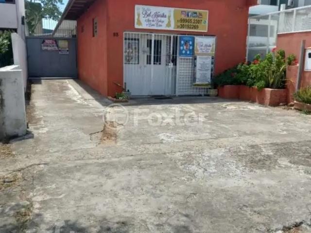 Casa / Sobrado para Venda em Porto Alegre/RS Santa Maria Goretti 3 Quartos