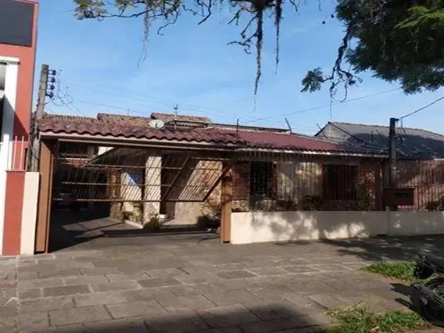Casa / Sobrado para Venda em Porto Alegre/RS Santa Maria Goretti 6 Quartos