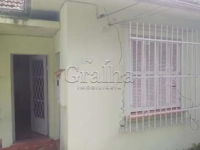 Casa / Sobrado para Venda em Porto Alegre/RS Santana 2 Quartos