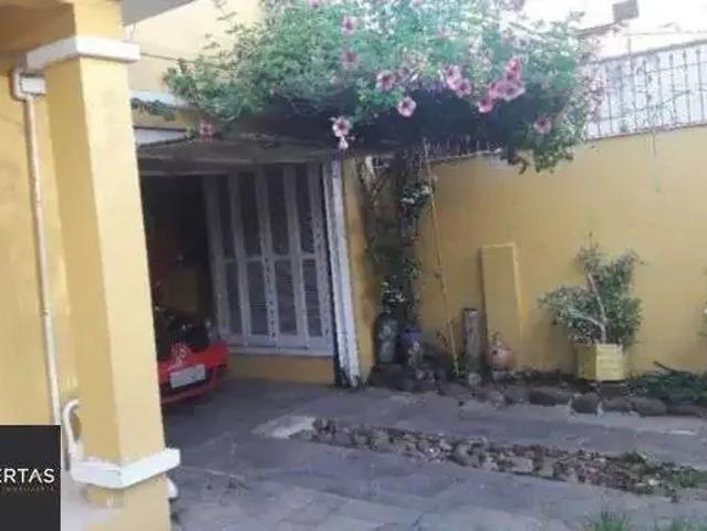 Casa / Sobrado para Venda em Porto Alegre/RS Santana 2 Quartos