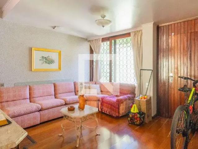Casa / Sobrado para Venda em Porto Alegre/RS Santana 4 Quartos