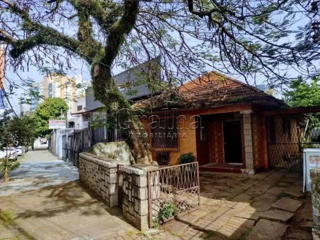 Casa / Sobrado para Venda em Porto Alegre/RS Santana 4 Quartos