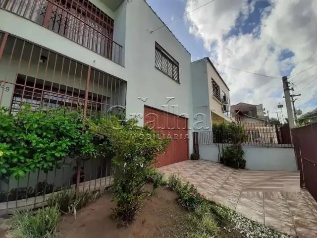 Casa / Sobrado para Venda em Porto Alegre/RS Santana 4 Quartos