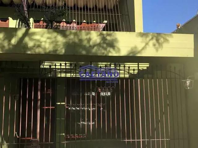 Casa / Sobrado para Venda em Porto Alegre/RS Santana 4 Quartos