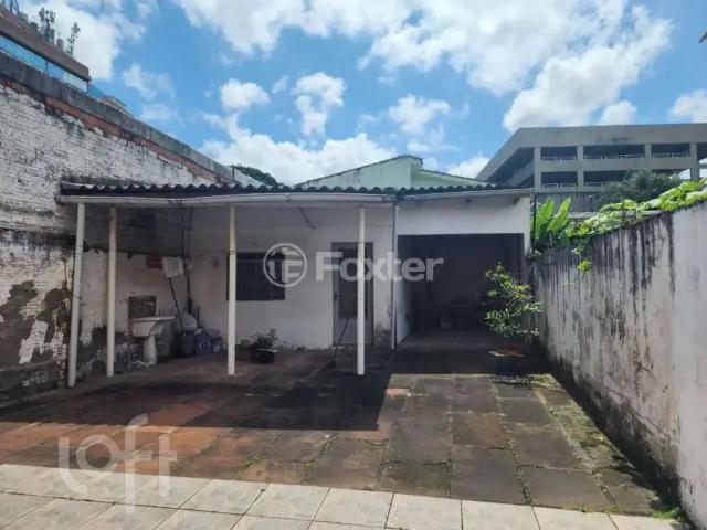 Casa / Sobrado para Venda em Porto Alegre/RS Santo Antônio 2 Quartos
