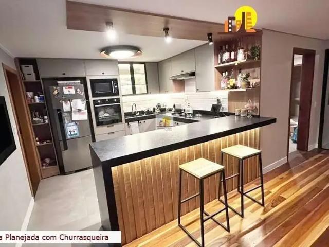 Casa / Sobrado para Venda em Porto Alegre/RS Santo Antônio 3 Quartos