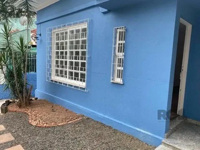 Casa / Sobrado para Venda em Porto Alegre/RS Santo Antônio 3 Quartos