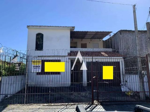 Casa / Sobrado para Venda em Porto Alegre/RS Santo Antônio 3 Quartos