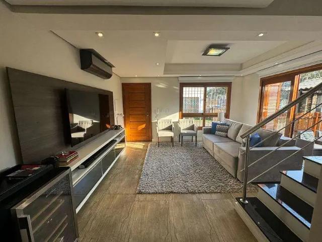 Casa / Sobrado para Venda em Porto Alegre/RS Santo Antônio 3 Quartos