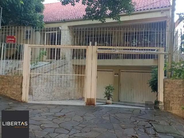 Casa / Sobrado para Venda em Porto Alegre/RS Santo Antônio 3 Quartos