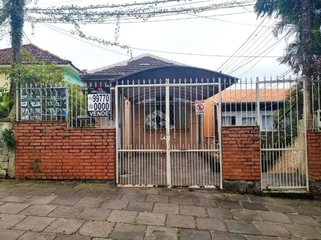 Casa / Sobrado para Venda em Porto Alegre/RS Santo Antônio 3 Quartos