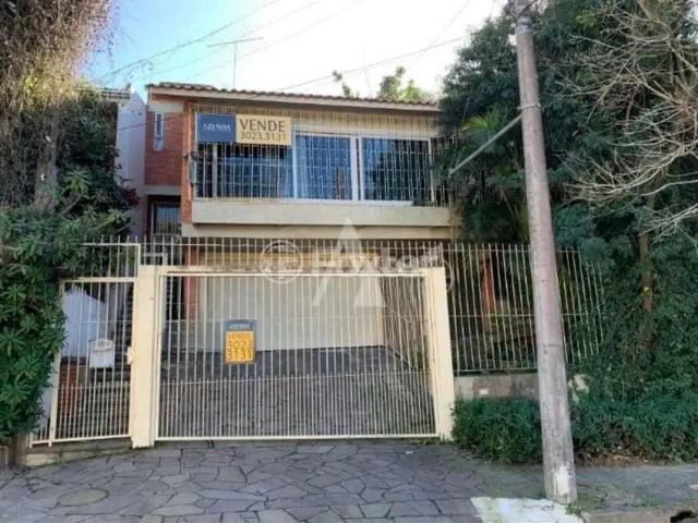Casa / Sobrado para Venda em Porto Alegre/RS Santo Antônio 4 Quartos