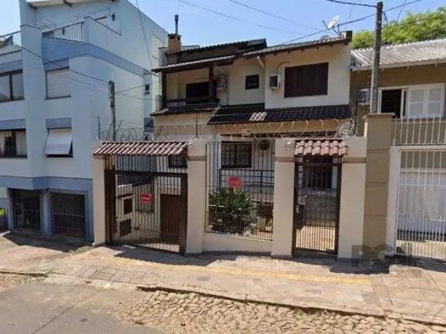 Casa / Sobrado para Venda em Porto Alegre/RS Santo Antônio 4 Quartos
