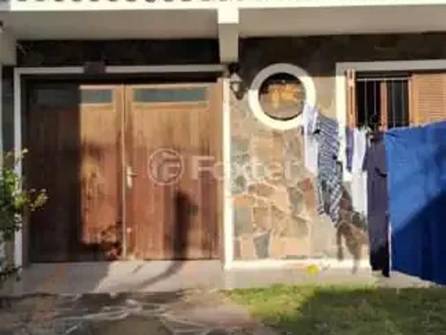 Casa / Sobrado para Venda em Porto Alegre/RS Santo Antônio 4 Quartos