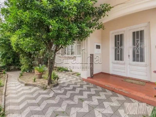 Casa / Sobrado para Venda em Porto Alegre/RS Santo Antônio 4 Quartos