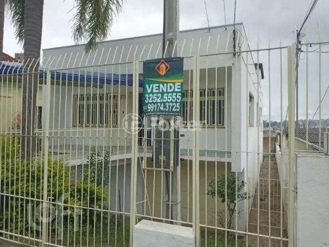 Casa / Sobrado para Venda em Porto Alegre/RS Santo Antônio 5 Quartos