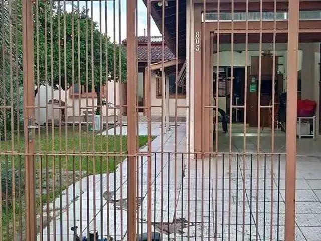 Casa / Sobrado para Venda em Porto Alegre/RS Sarandi 2 Quartos