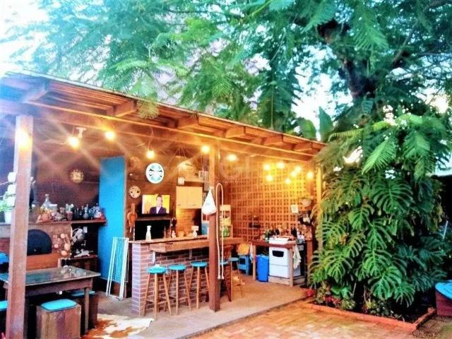 Casa / Sobrado para Venda em Porto Alegre/RS Sarandi 2 Quartos