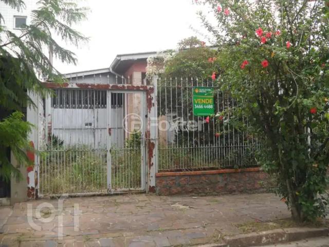 Casa / Sobrado para Venda em Porto Alegre/RS Sarandi 2 Quartos