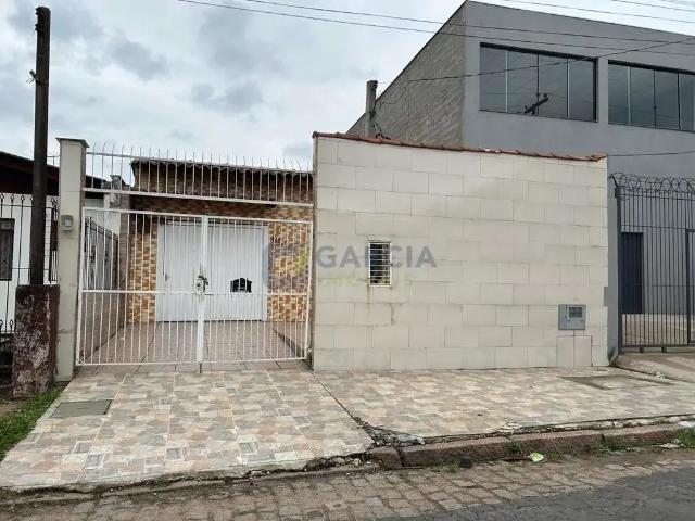 Casa / Sobrado para Venda em Porto Alegre/RS Sarandi 2 Quartos