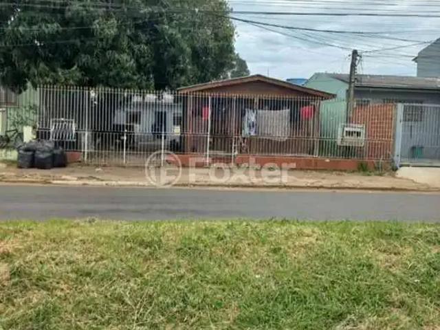 Casa / Sobrado para Venda em Porto Alegre/RS Sarandi 2 Quartos