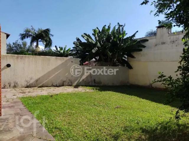 Casa / Sobrado para Venda em Porto Alegre/RS Sarandi 3 Quartos