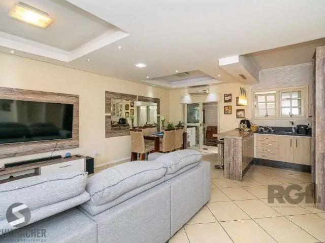 Casa / Sobrado para Venda em Porto Alegre/RS Sarandi 3 Quartos