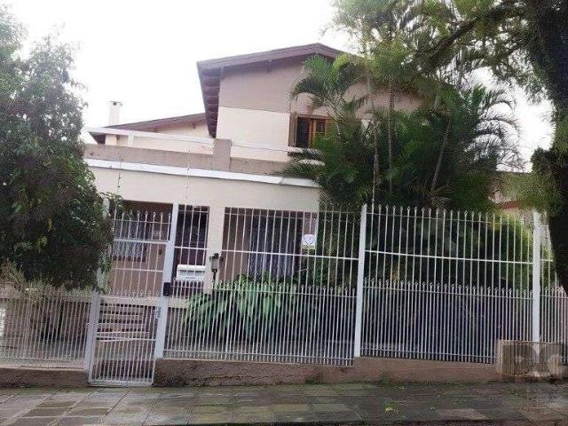 Casa / Sobrado para Venda em Porto Alegre/RS Sarandi 3 Quartos