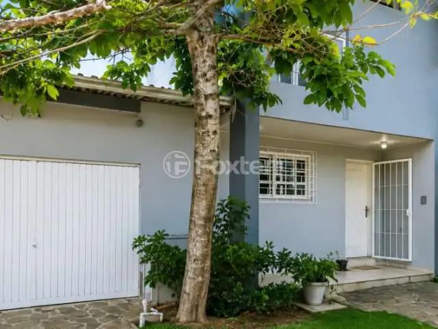 Casa / Sobrado para Venda em Porto Alegre/RS Sarandi 3 Quartos