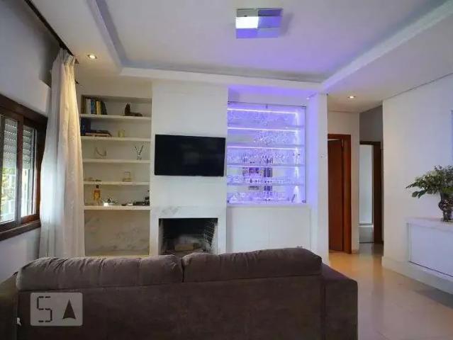 Casa / Sobrado para Venda em Porto Alegre/RS Sarandi 3 Quartos