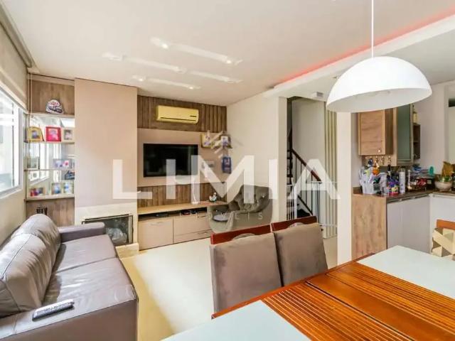 Casa / Sobrado para Venda em Porto Alegre/RS Sarandi 3 Quartos