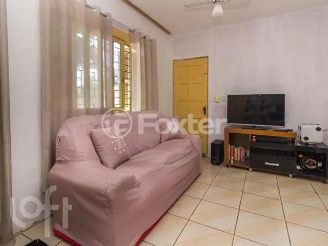 Casa / Sobrado para Venda em Porto Alegre/RS Sarandi 3 Quartos