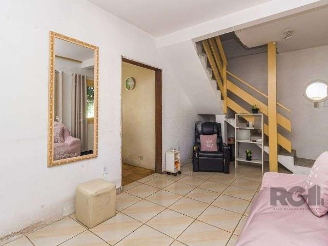 Casa / Sobrado para Venda em Porto Alegre/RS Sarandi 3 Quartos