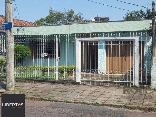 Casa / Sobrado para Venda em Porto Alegre/RS Sarandi 3 Quartos