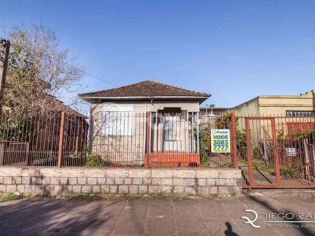 Casa / Sobrado para Venda em Porto Alegre/RS Sarandi 3 Quartos
