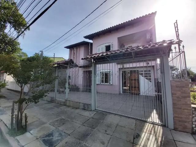 Casa / Sobrado para Venda em Porto Alegre/RS Sarandi 3 Quartos